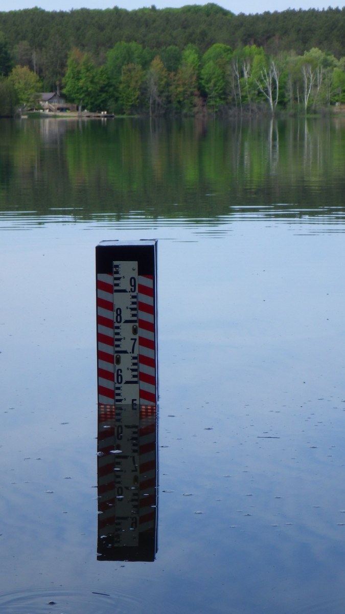 High water Level – Gauge Installed Near Boat Launch - Farlain Lake ...